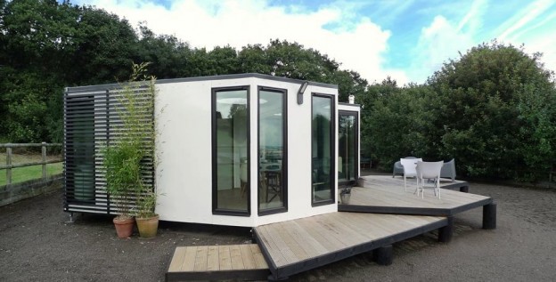 HiveHaus Hexagonal Modular Living Spaces by Barry Jackson - Homeli