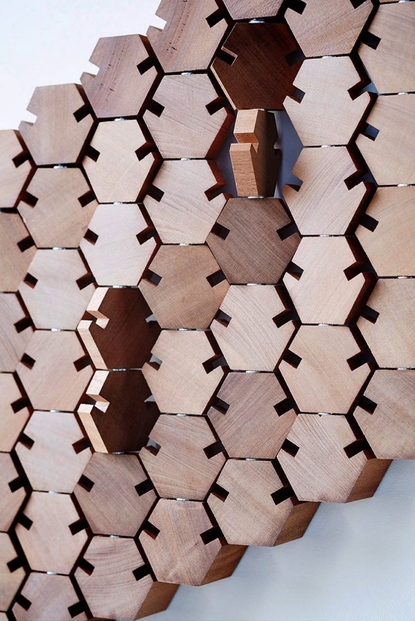 Wardrobe Hexagonal Modular Coatrack by Studio Rene Siebum - Homeli