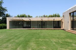 M House by Jamie Falla Architecture - Homeli