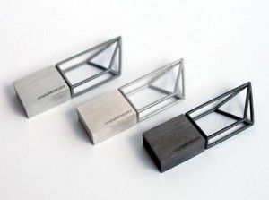 Empty Memory: 8GB Minimalist USB Stick Jewellery by Beyond Object - Homeli